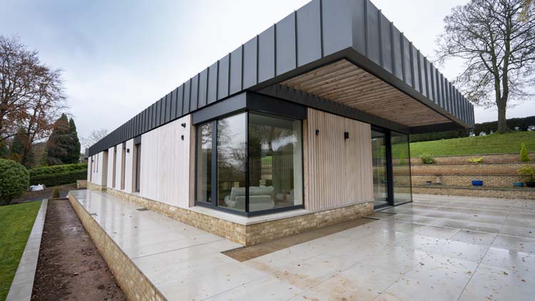 Corner Window – Internorm Large Scale Glazing- New Build- Wiltshire ...